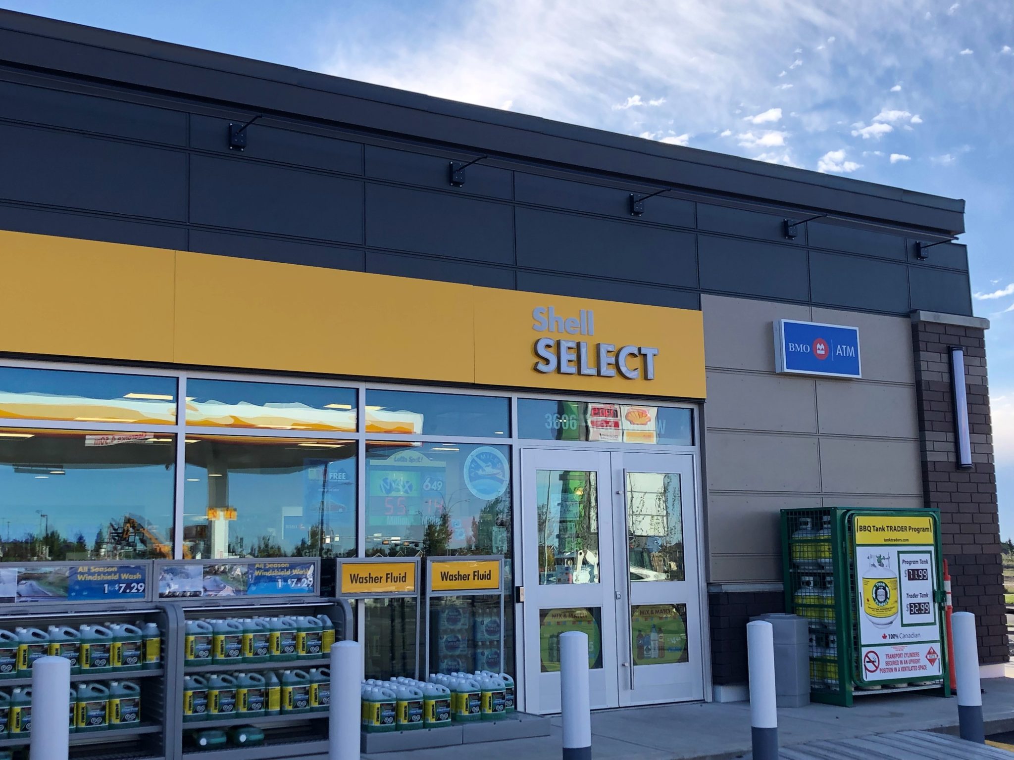 Shell storefront - Manning Town Centre